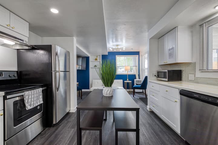 Downtown On Bsu Campus 3 Beds Fully Remodeled 1618 - Boise, ID