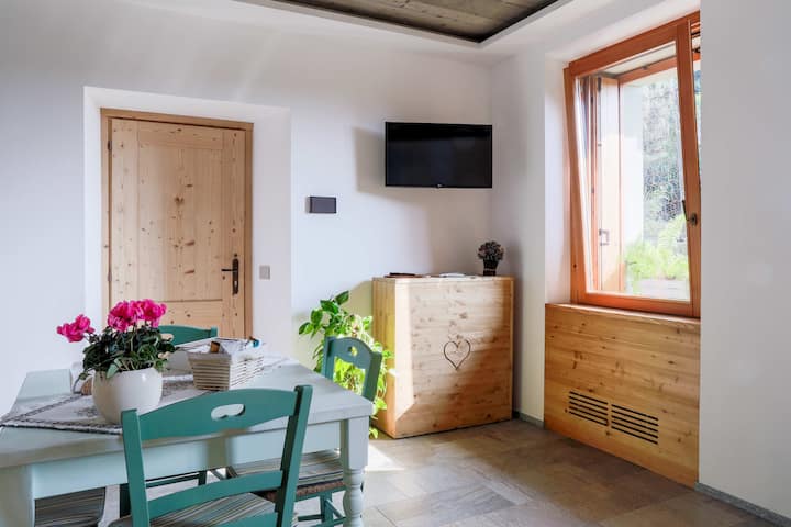 Green Chalet-jacuzzi & Spa Private- Vue Du Lac - Bellano