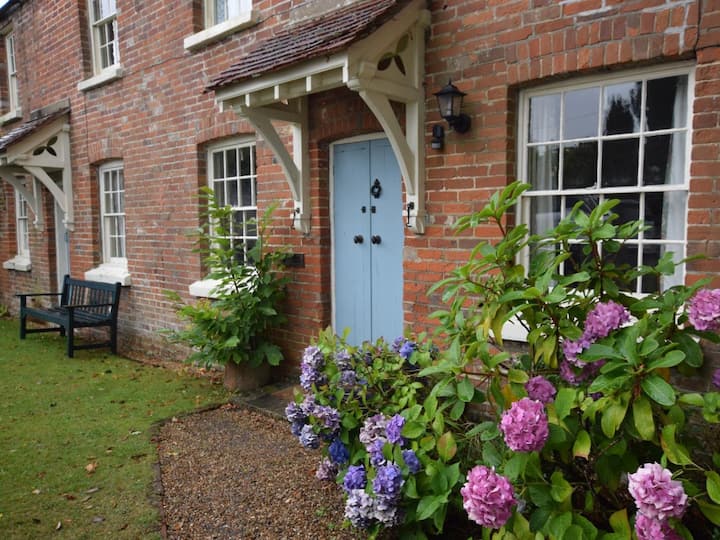 4 Bed In Lyndhurst (Oc-57407) - Brockenhurst