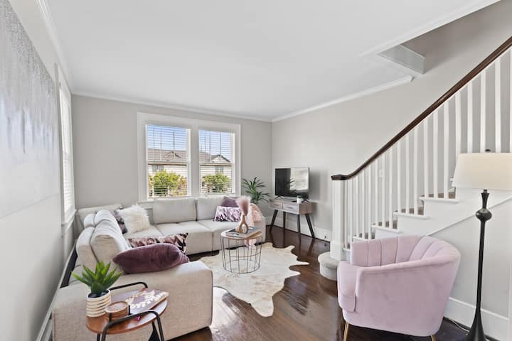 Walk To 5 Points, King Bed, 3 Tvs, Outdoor Patio - Columbia, SC