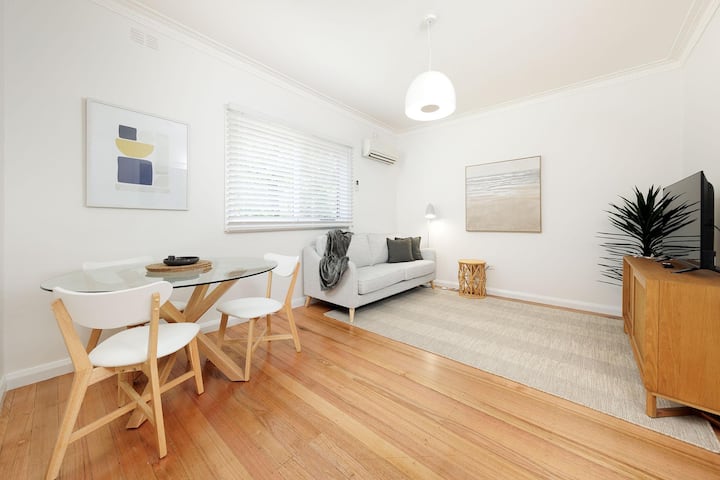 Cosy And Chic On Olive - Albury