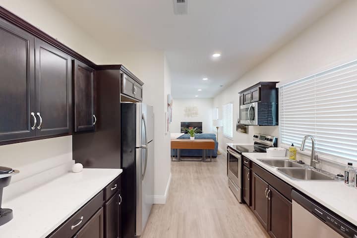 New! 3br 2ba Iu Campus Getaway For Up To 6! - Bloomington, IN