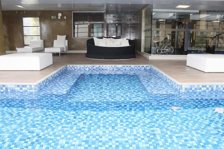 I064a - Aconchegante Studio, Em Região Nobre - Curitiba