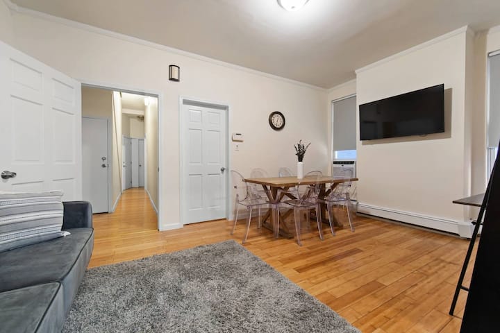 Stylish 3 Bedroom Walk To Subway - Brooklyn, NY