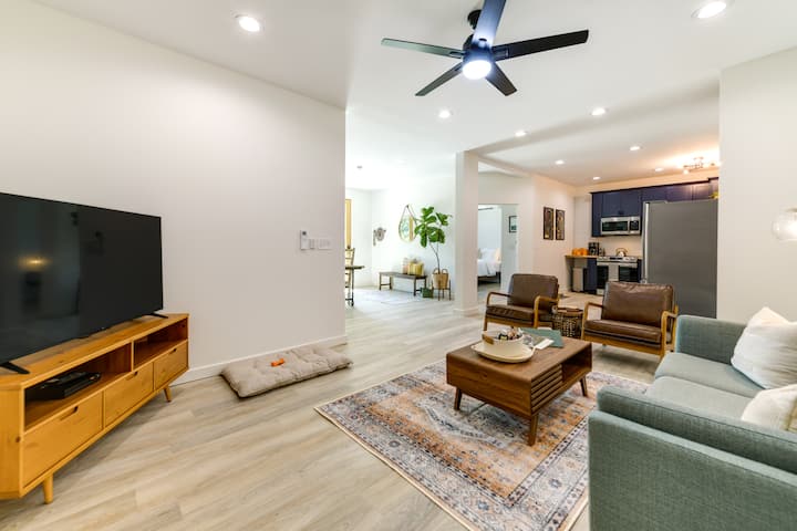 Walk To Downtown Brevard: Apt W/ Patio & Fire Pit! - Brevard, NC