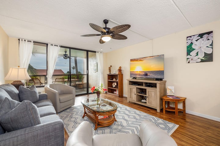 Kona Pacific C618 Top Fl Seaview With Ac, Elevator - Kailua-Kona, HI