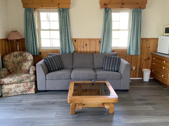 26 Honeymoon - Huntsville