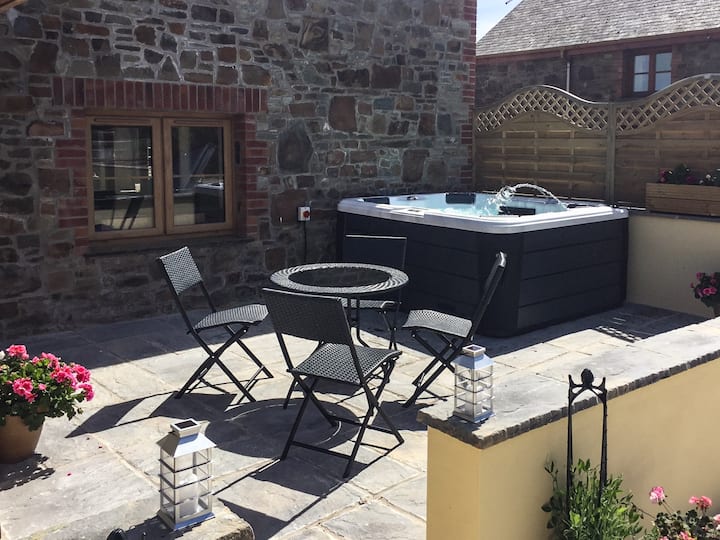 2 Bed In Clovelly  (56720) - The Milky Way Adventure Park