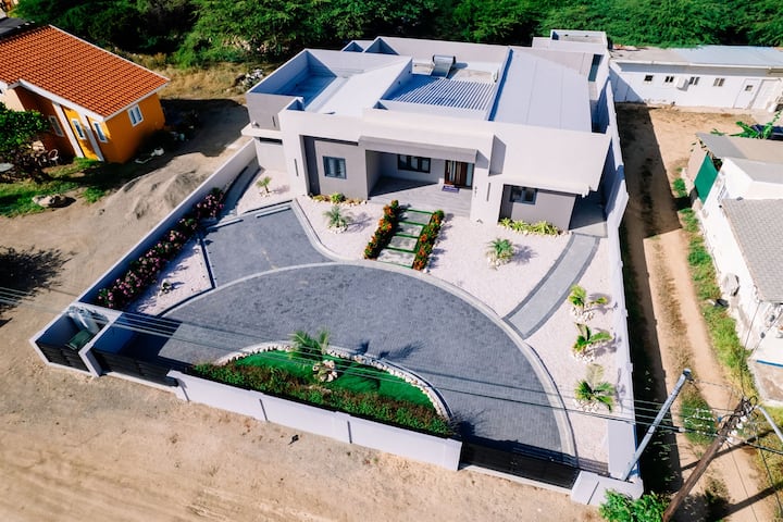 4br Villa W/private Pool Near Aruba’s Best Beaches - Aruba