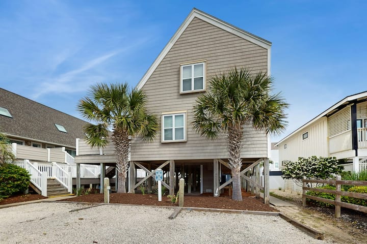 Across Street From Beach - 1br With Pool & Deck - Ocean Isle Beach, NC