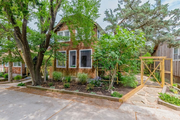 Charming 4br Fire Island, Ny | Deck | W/d - Fire Island, NY