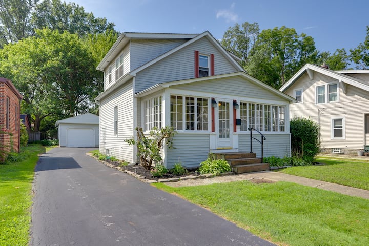Welcoming Willoughby Home: 1 Mi To Historic Dtwn - Willoughby, OH