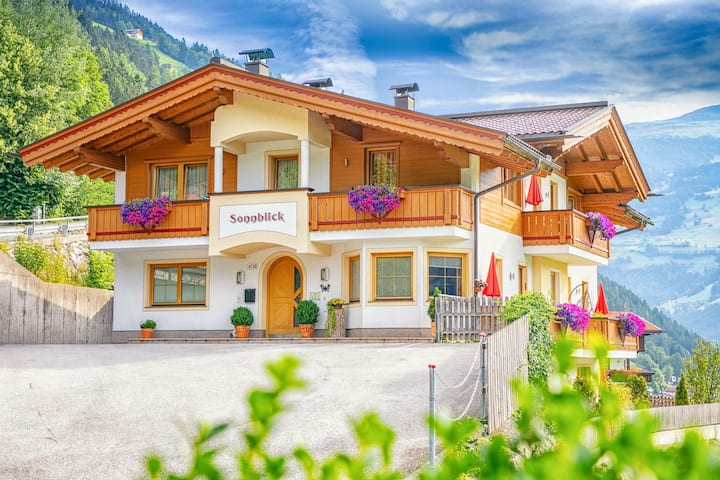 Gemütliches Apartment Mit Blick Auf Den Ahorn - Zell am Ziller