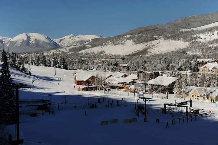 Ski Break! Three Units, Jacuzzi, Free Breakfast! - Dillon, CO
