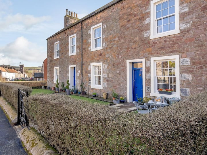 2 Bed In Eyemouth (Oc-77427) - Saint Abbs