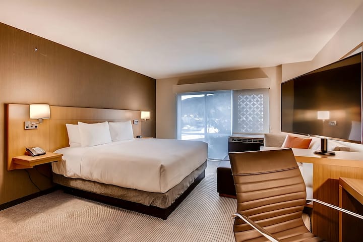 Hotel With Outdoor Jacuzzi 4 Pet-friendly Rooms - Keystone, CO