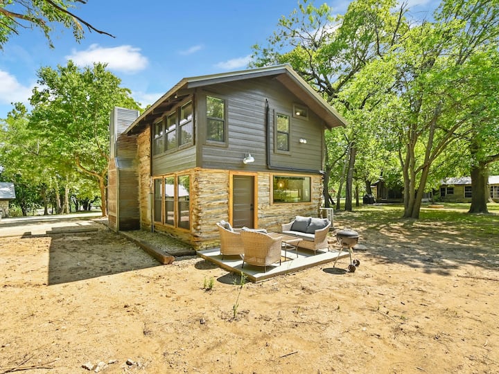 2-story Log Cabin W/ Private River Access - Wimberley
