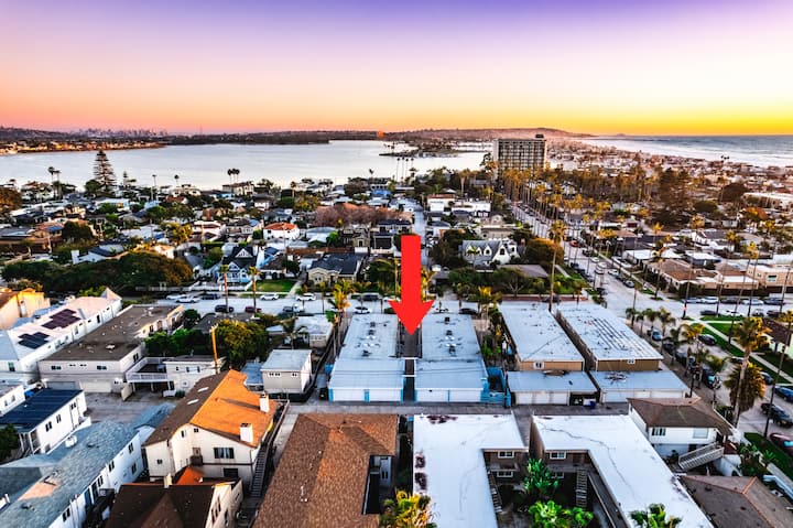 Pacific Beach Retreat: Large Sunny Studio - A/c - Harborview - San Diego