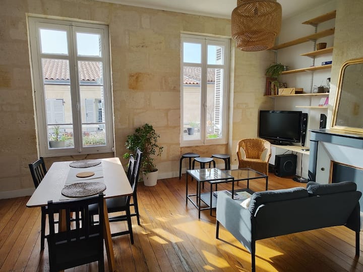 Bel Appartement De Charme Bordeaux Centre - ボルドー
