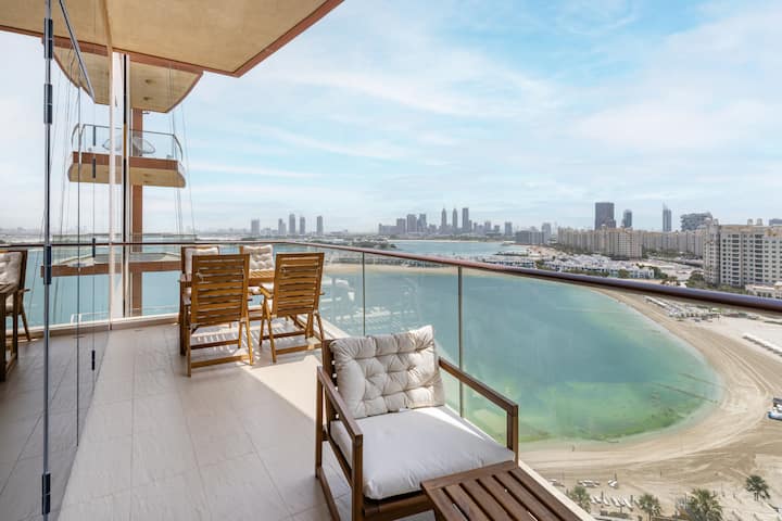 Sea View 2 Bedroom + Maids Room At Palm Jumeirah - Dubai