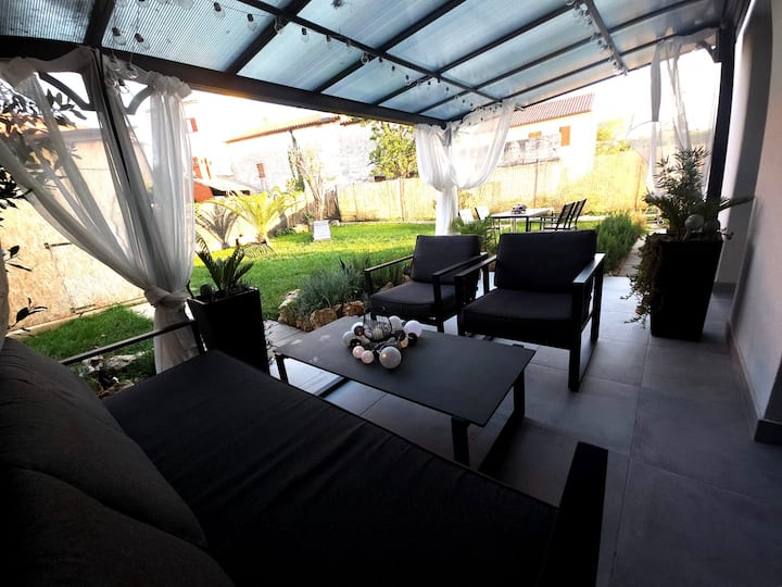 Holiday Home Onyx - Premantura