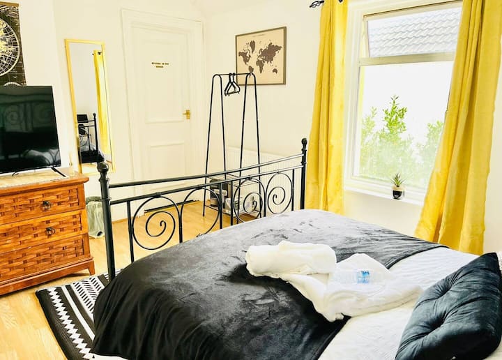 Room 6 - Portsmouth
