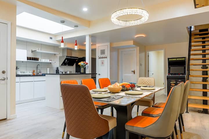 Spacious 3br Oasis W/ Patio & Arcade Fun In Philly - Philadelphia