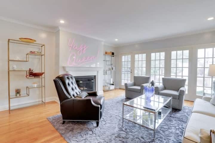 Sojourn A Gorgeous Modern 2 Br Capitol Hill - Washington, D.C., DC