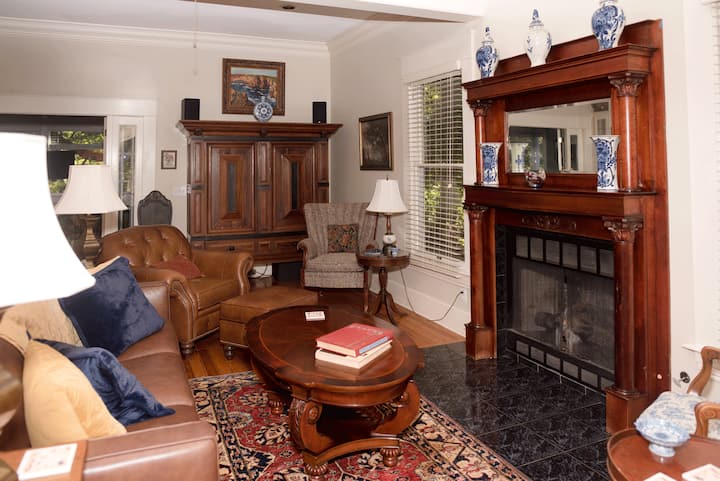 Suite Two: The Blue Room - Fayetteville, AR