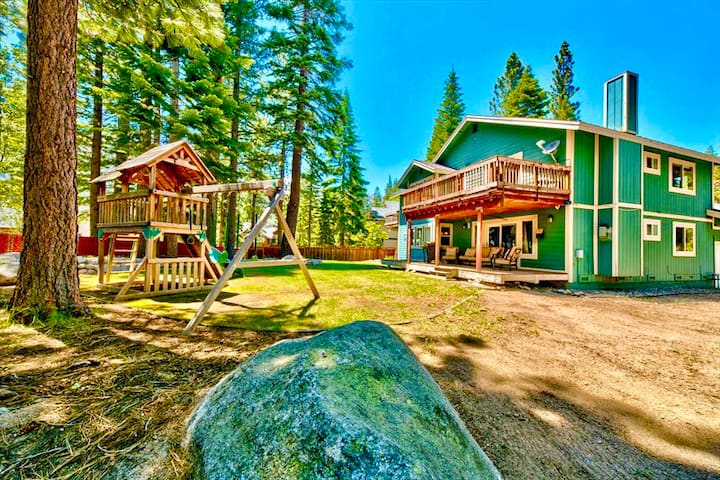 Spacious Home With A Vibrant Yard Mv19 - South Lake Tahoe, CA
