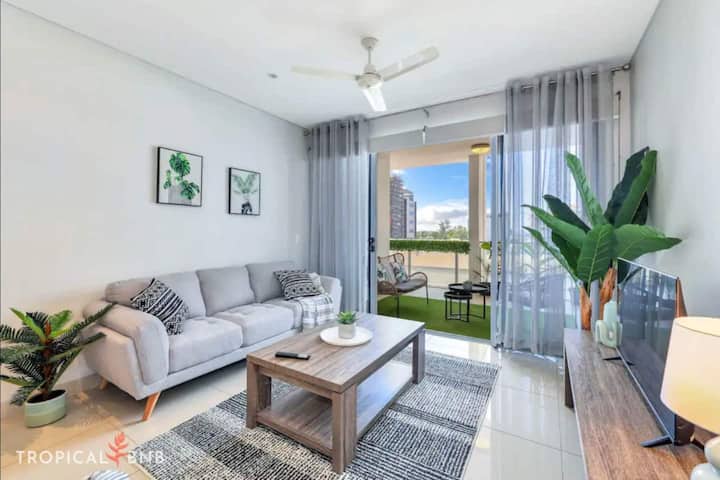 Central City 3 Bed Apt, Pool, 2 Free Secured Parks - Darwin
