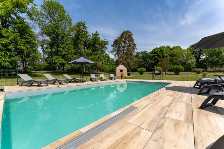 Gite 2 Pièces Parc Des Chamois  Piscine Chauffée - Arbois