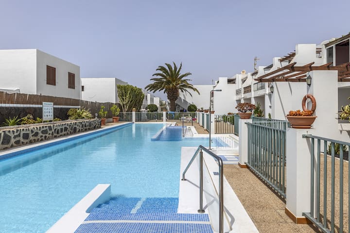 Hola Arnage - Puerto del Carmen