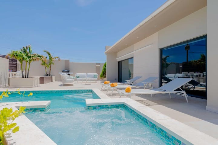 Cd03-private Villa With Pool - Elegant Escape 4br - Aruba