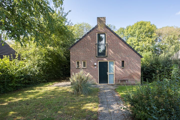 Zonnige Luxe Bungalow Met Grote Tuin - Nijmegen