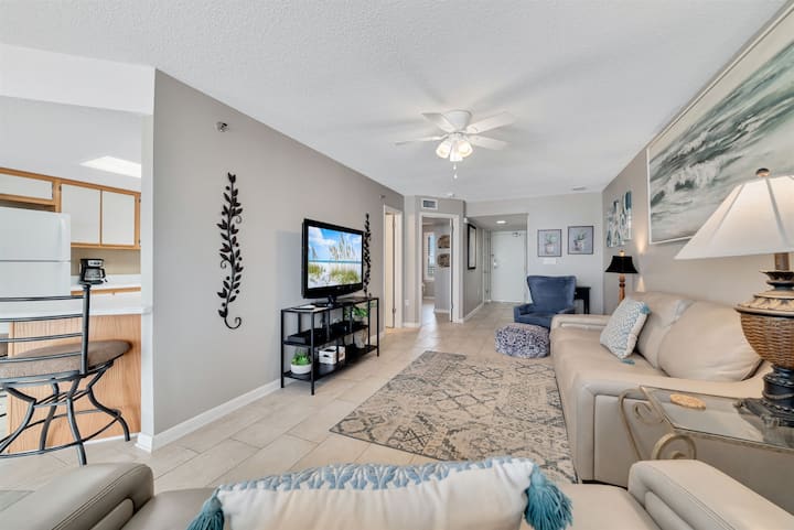 Phoenix-vii Unit 7814 - New-beach Front-sleeps 6 - Orange Beach, AL