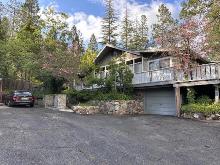 O'connell-lake Area * Free Night Special - Bass Lake, CA