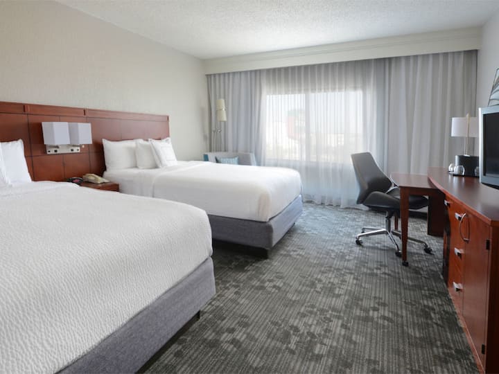 Stylish And Convenient Hotel Near Smu - Dallas, TX