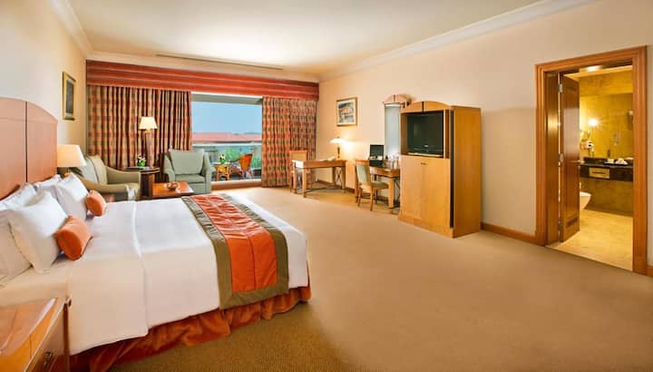 Superior Room Near By Al Raha Mall - Abou Dabi