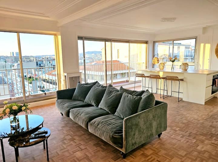 Le Belvédère Du Pharo : Appartement éPuré De 105m2 - Marseille