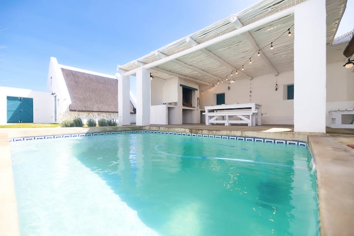 Skulpies Cottage Langezandt In Struisbaai - Struisbaai