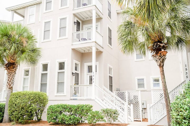 Winter Special - Townhome Steps From The Beach! - St. Simons Island, GA