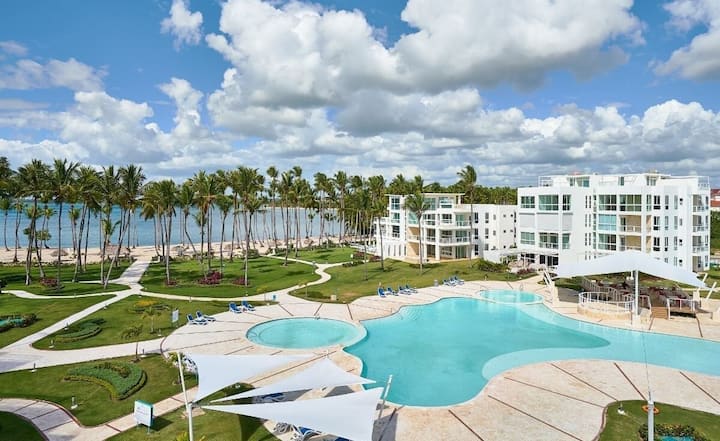 Three-bedroom With See View In Bahia Principe Resi - Dominican Republic