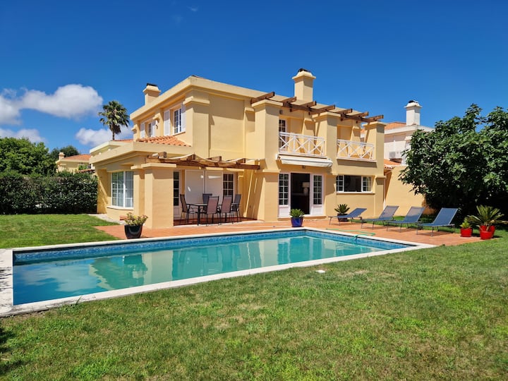 Rent4rest Golf Lovers Paradise 4br Villa With Pool - Sintra