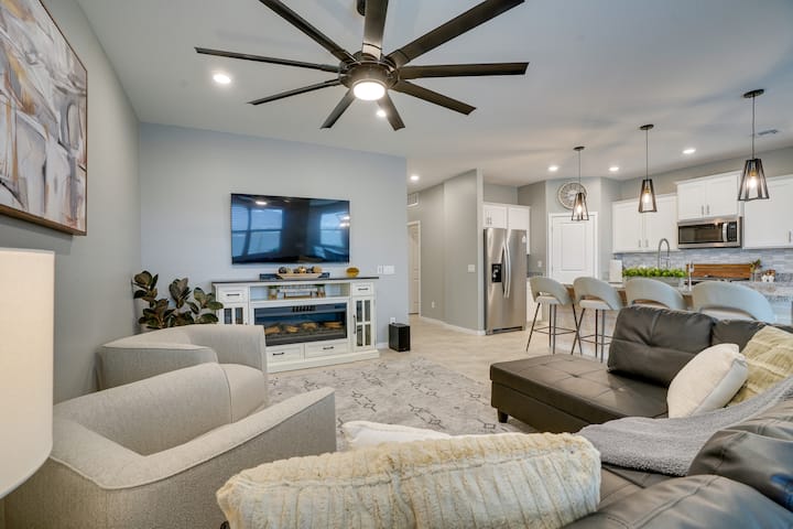 Buckeye Verrado Area Home W/ Pergola & Fire Pit - Buckeye, AZ