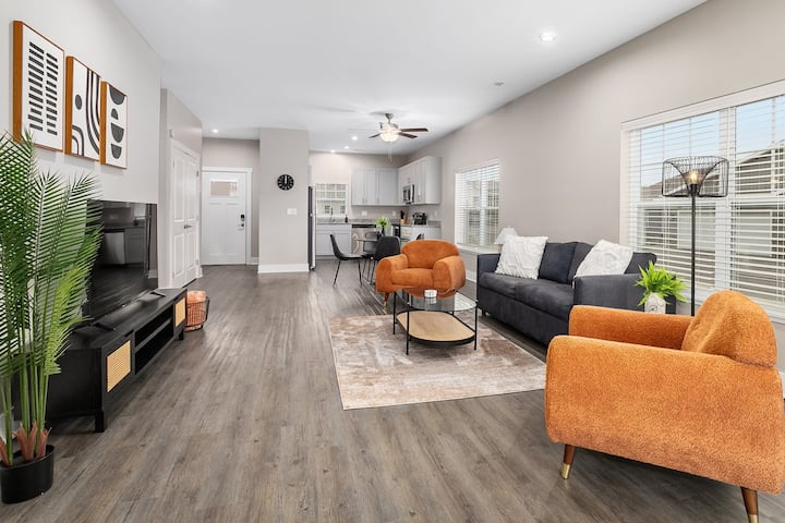 Modern New Build 2br 2ba Condo W Garage And Patio - Grandville, MI