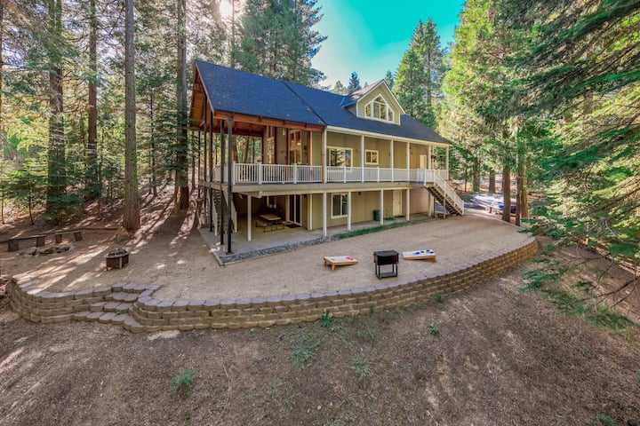 Cabin At The Creek ~ Family Fun Starts Here! - Shaver Lake, CA