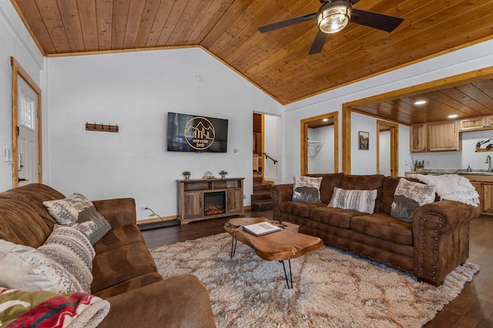 Cabin 3- Cozy, Updated Cabin 5 Min To Rmnp - Estes Park, CO