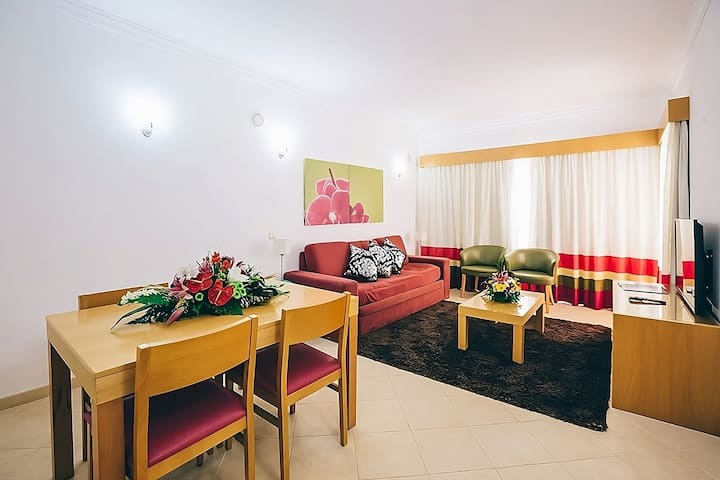 Pleasant Stay! 3 Fully-furnished Units, 2 Pools! - Albufeira