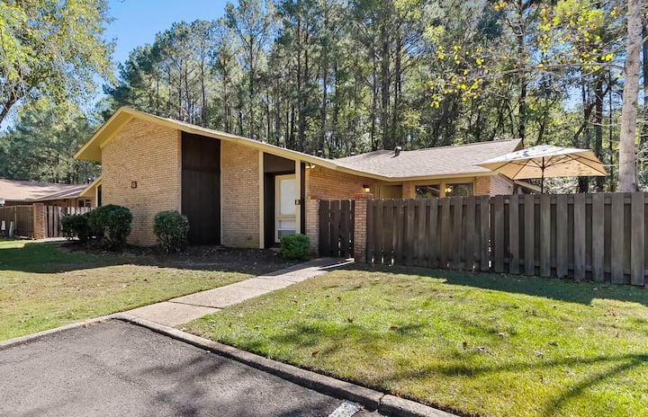 Indian Lake - Quiet 3br Home - Tuscaloosa, AL